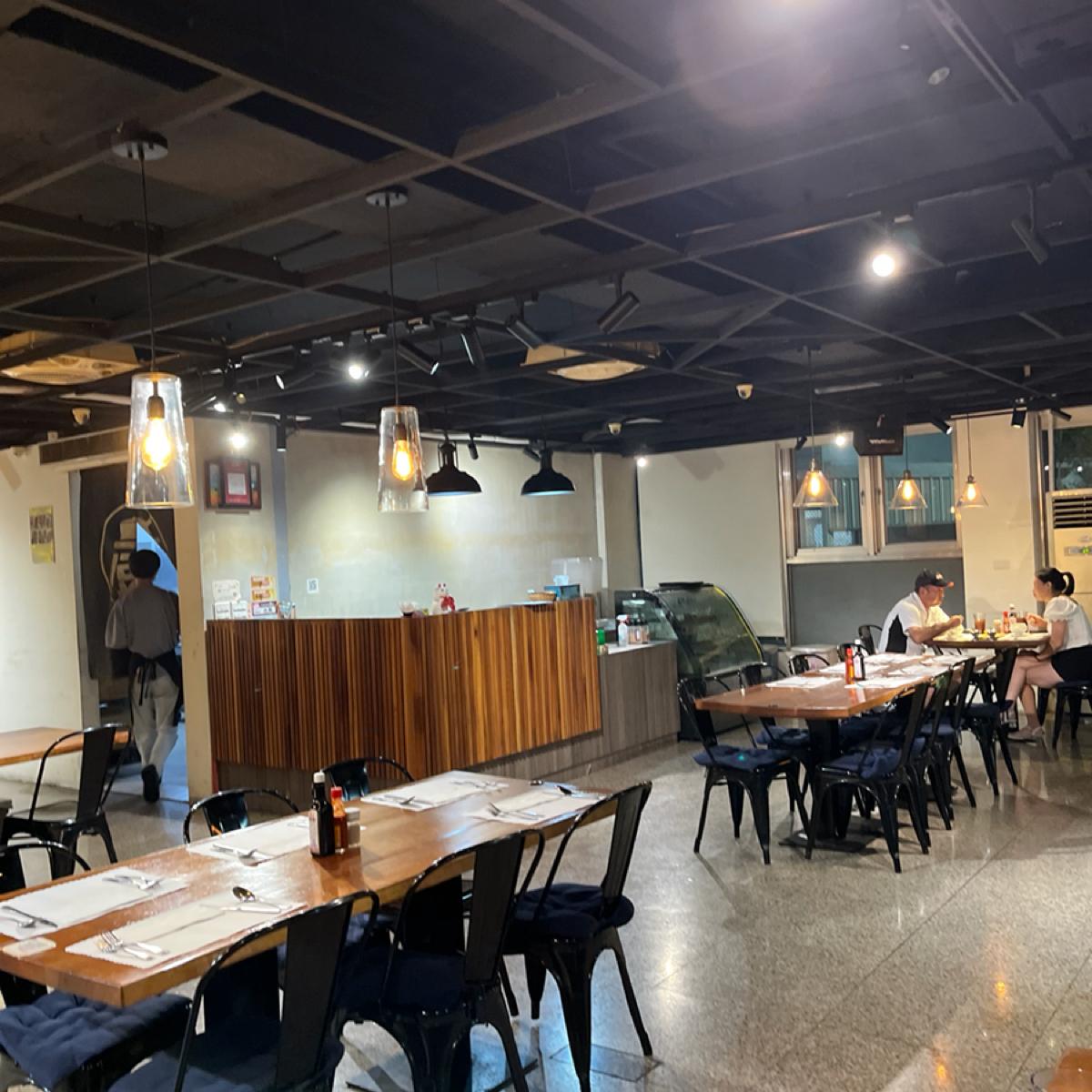 松耕牛排 | 來自 Yo 的 4.5 顆星評論 | 牛排料理 | 找餐廳用 Fooday